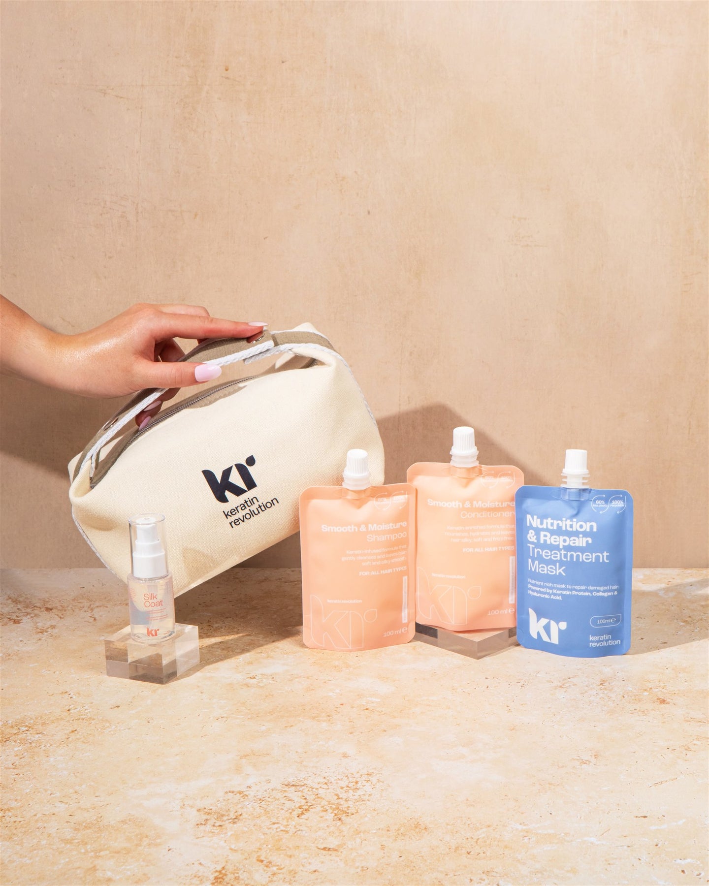 Keratin Revolution ® | Experts in hair smoothing & anti-frizz